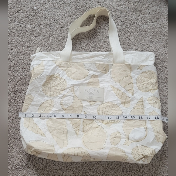 ALOHA Collection | Bags | Aloha Collection Bag | Poshmark